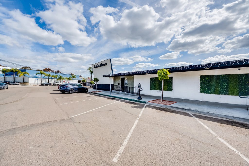 Goldn Bloom Menu, Reviews, Deals - Weed Dispensary in San Diego, California