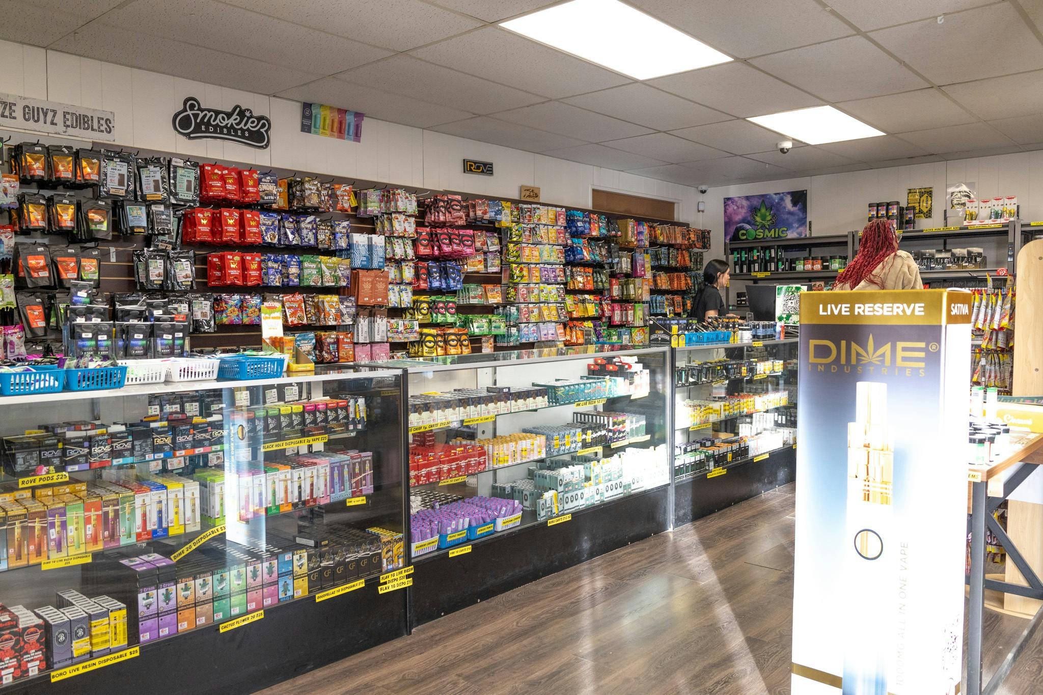 Capital Dank - Shawnee Menu, Reviews, Deals - Weed Dispensary in ...