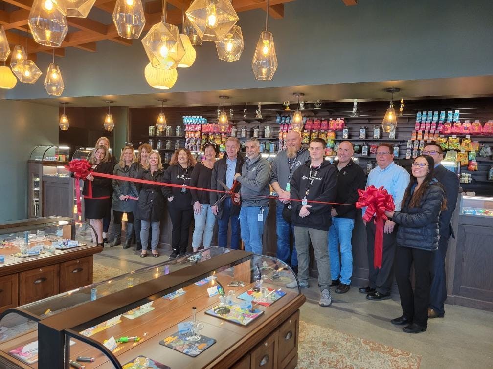 Harbor Farmz Provisioning LLC Menu, Reviews, Deals - Weed Dispensary in ...