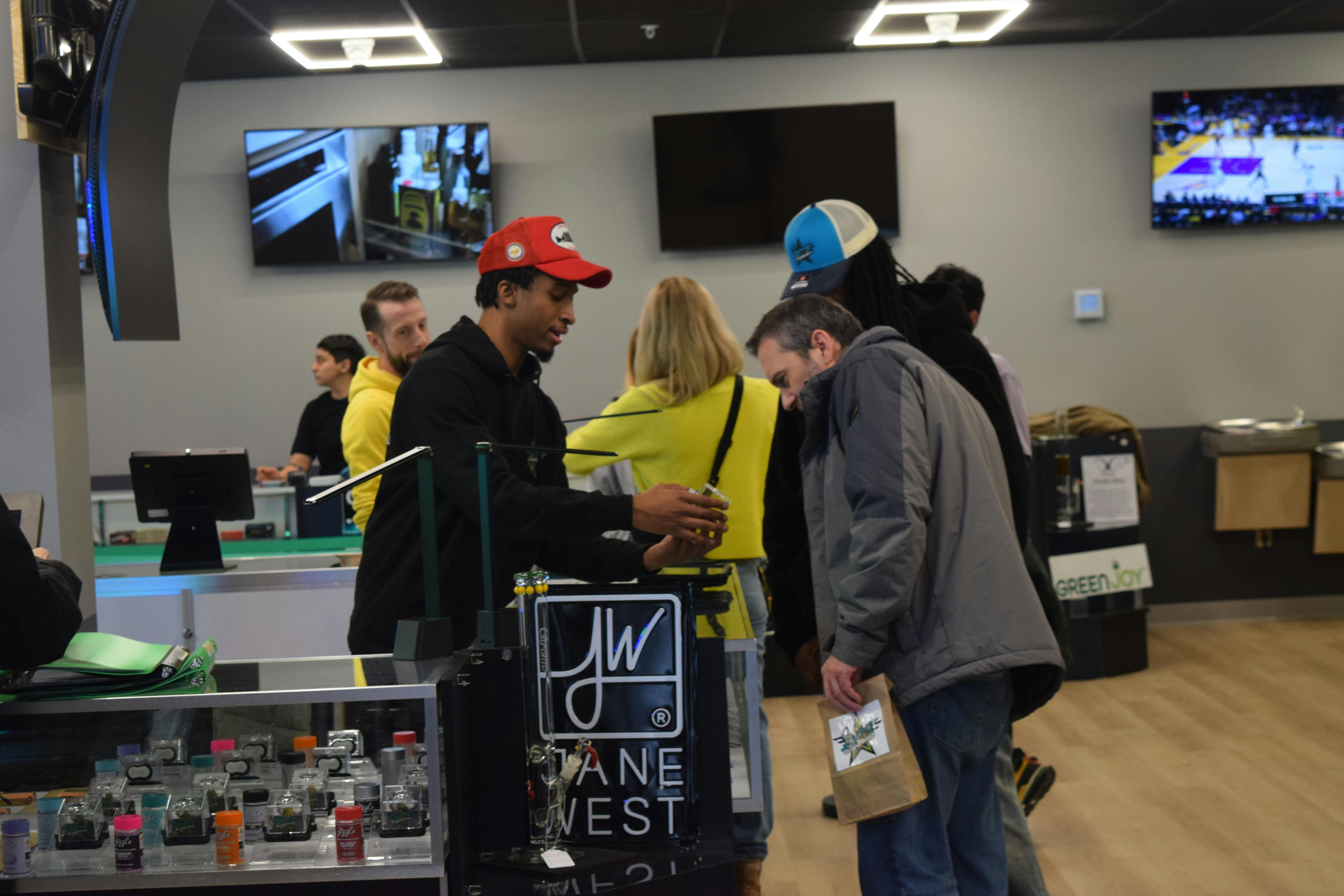 Legacy Dispensary Info, Menu & Deals - Weed dispensary Colonie, New York