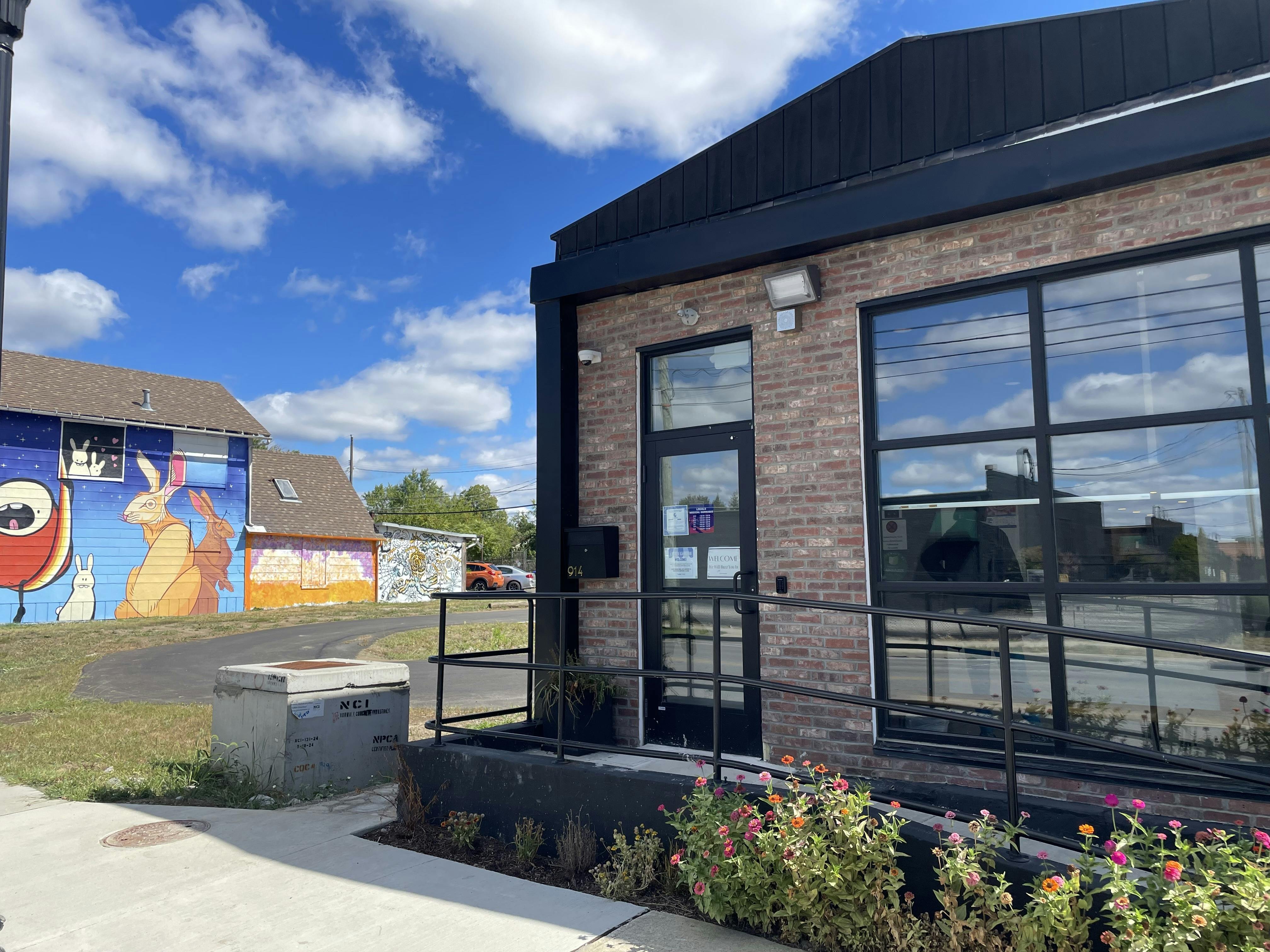 Locals Cannabis Menu, Reviews, Deals - Weed Dispensary in Columbus, Ohio