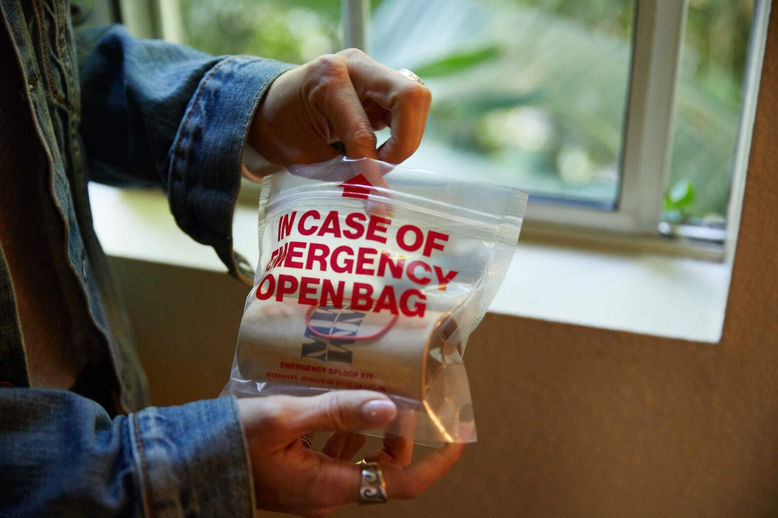 What is a sploof and how do you make one? | Weedmaps