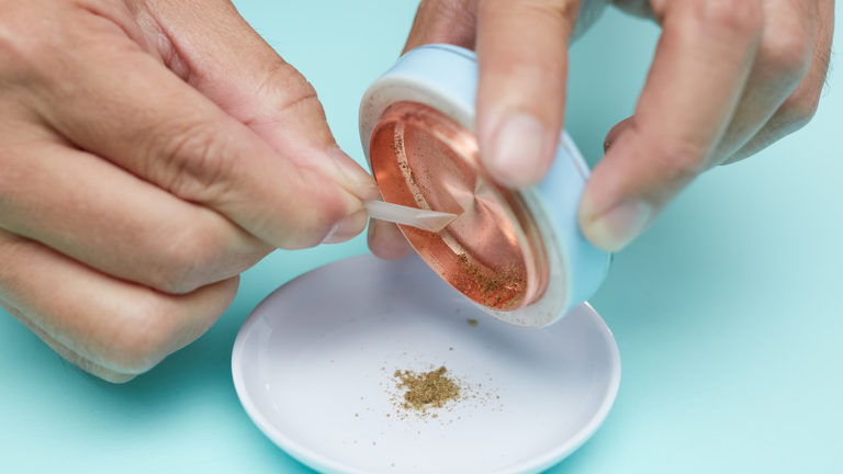 How to Clean a Grinder | Cleaning Weed Grinders | Weedmaps
