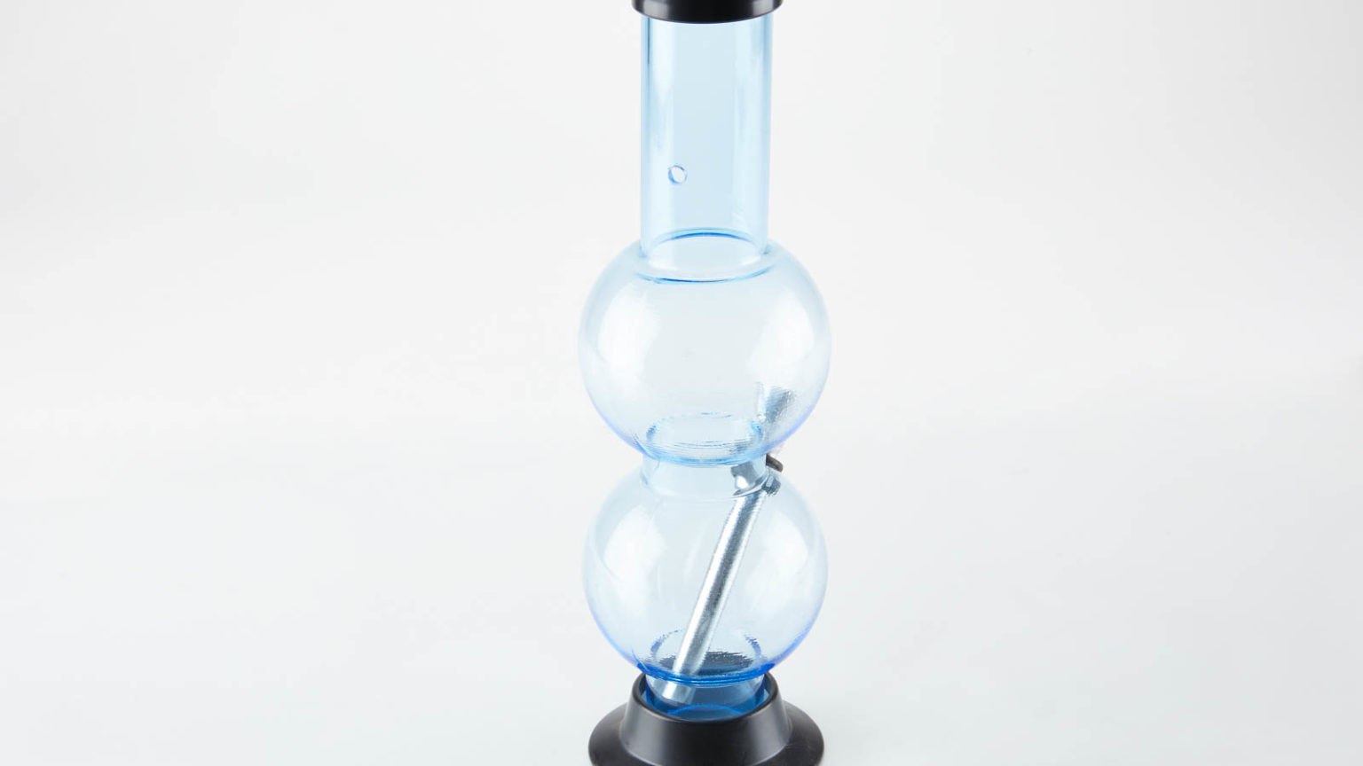 What Is a Bong? Weed Bong Definition | Weedmaps