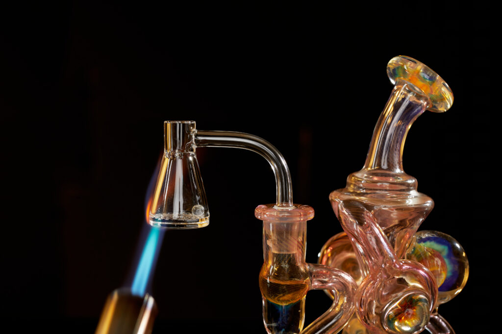 What is Dabbing? A Comprehensive Guide | Weedmaps
